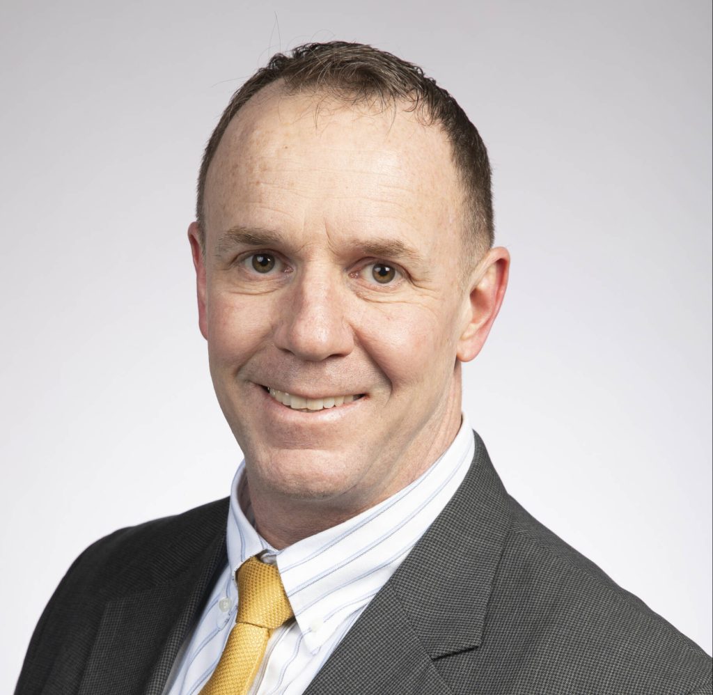 Alan Spell recognized with Provost’s Award for Creative Extension Programming by New Faculty