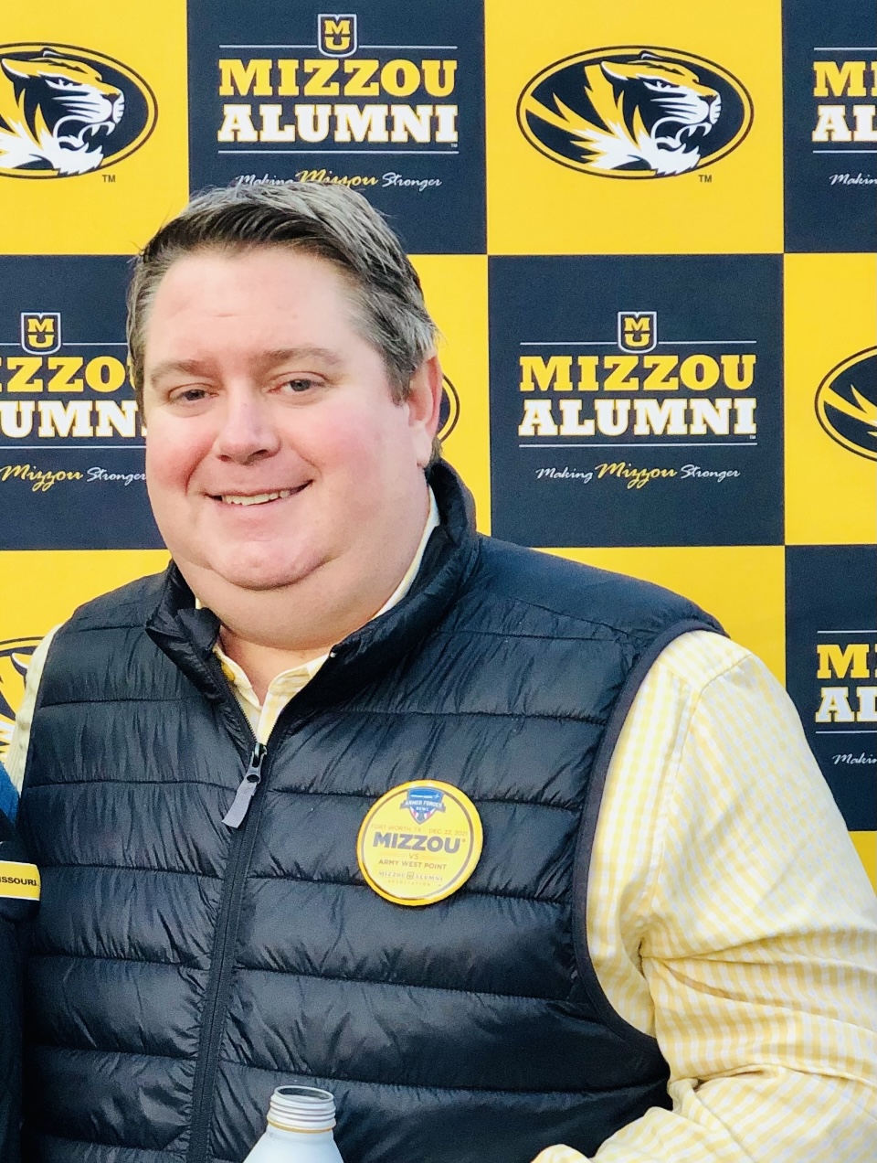 Derek Coats Receives Honorary Membership from CAFNR Alumni Association